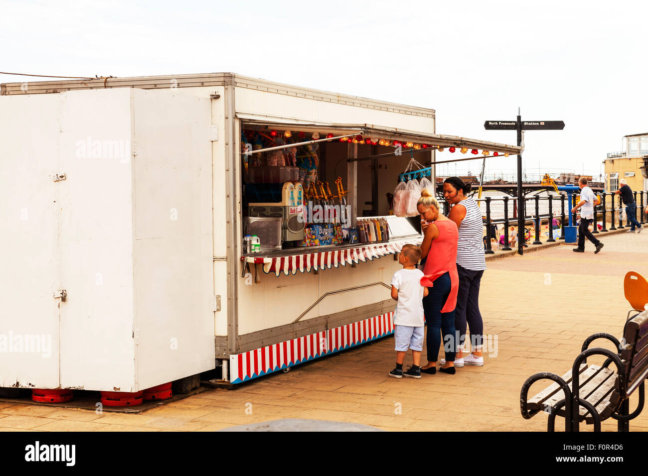 Sweet shack on Cleethorpes promenade selling slush drinks and candy ...