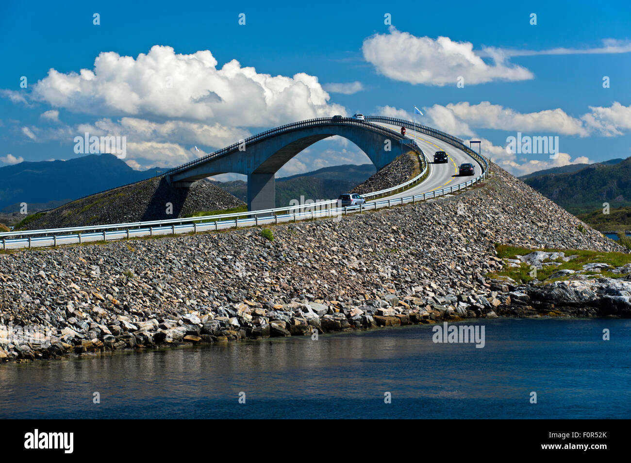 Storseisundet bridge, Storseisundetbrua, Atlantic Road between the ...