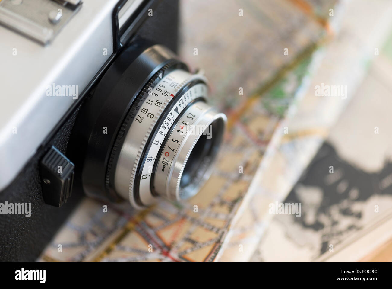 Map of lens hi-res stock photography and images - Alamy