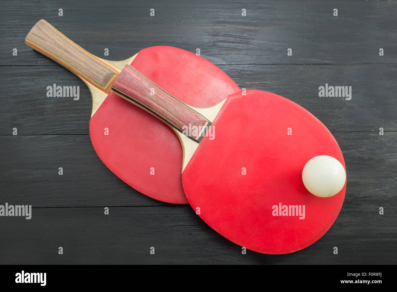 Red table tennis paddle hi-res stock photography and images - Alamy