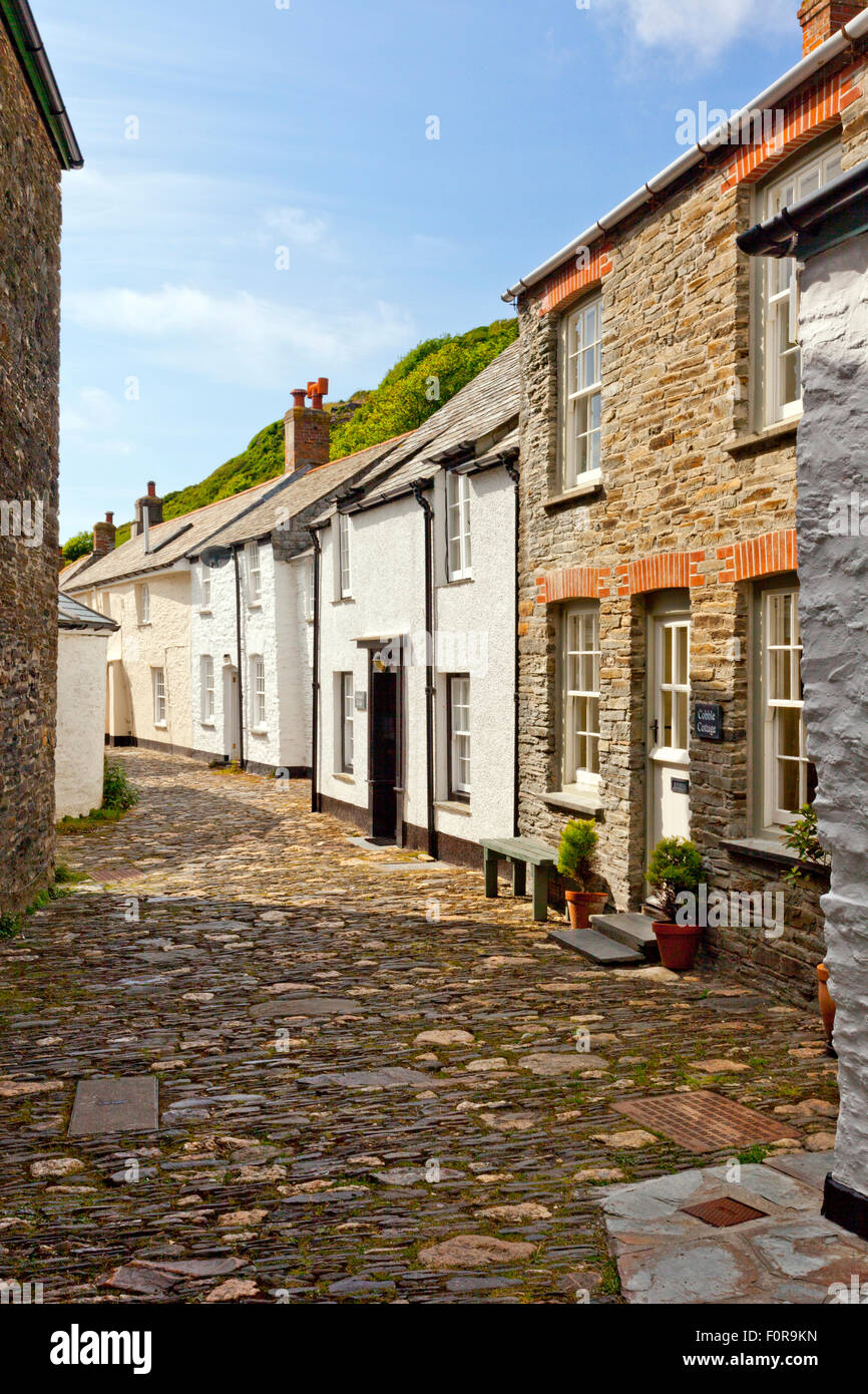 Row cottages hi-res stock photography and images - Alamy