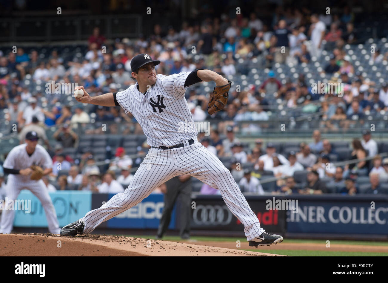 New York, New York, USA. 15th Jan, 2014. Yankees' pitcher NATHAN ...