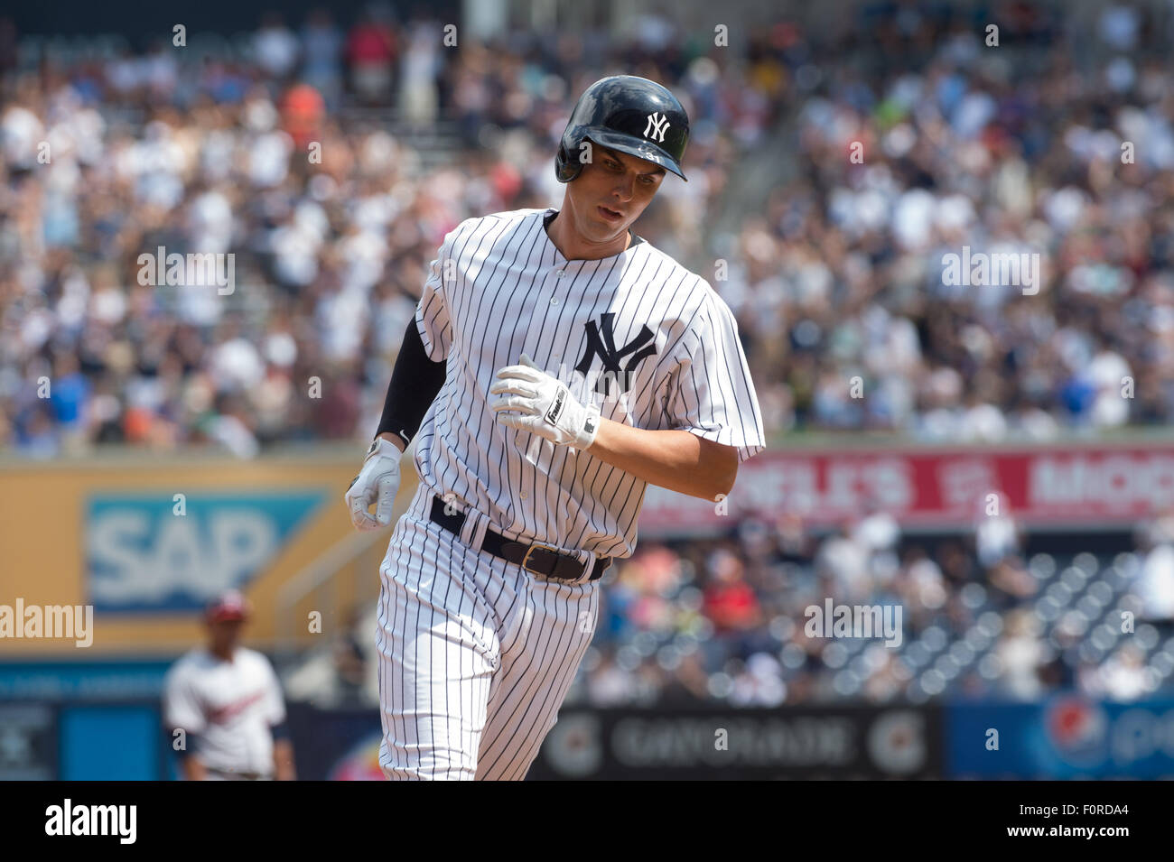New York, New York, USA. 15th Jan, 2014. Yankees' GREG BIRD hits a two ...