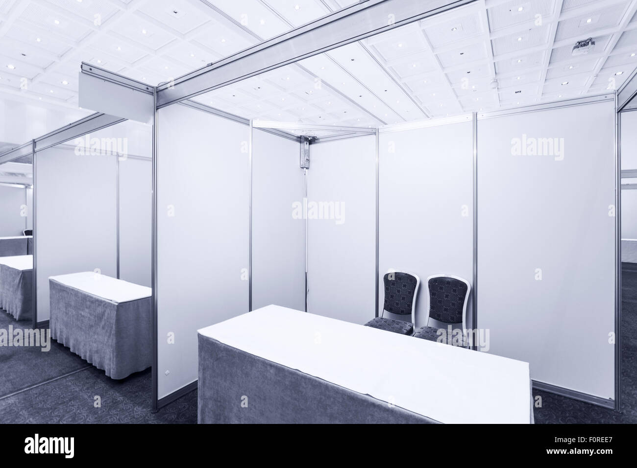 Counter booth hi-res stock photography and images - Alamy