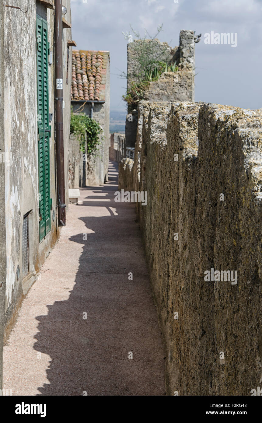 The medieval walls of the village of capalbio Stock Photo - Alamy
