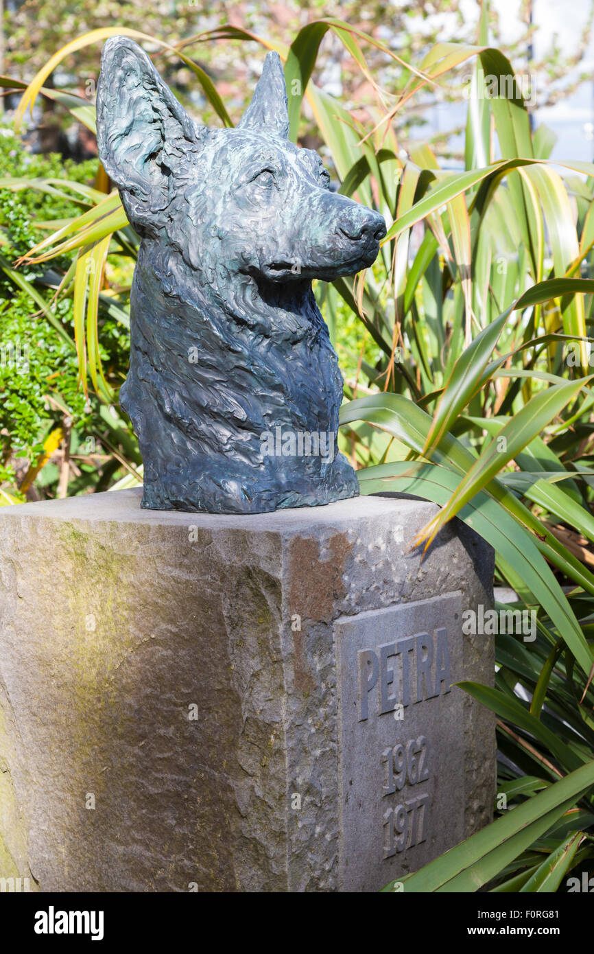 Sculpture of Petra, the Blue Peter dog, in the Blue Peter garden ...