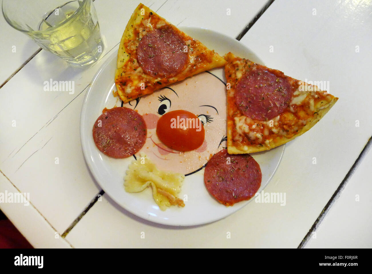 Funny dinner table hi-res stock photography and images - Alamy