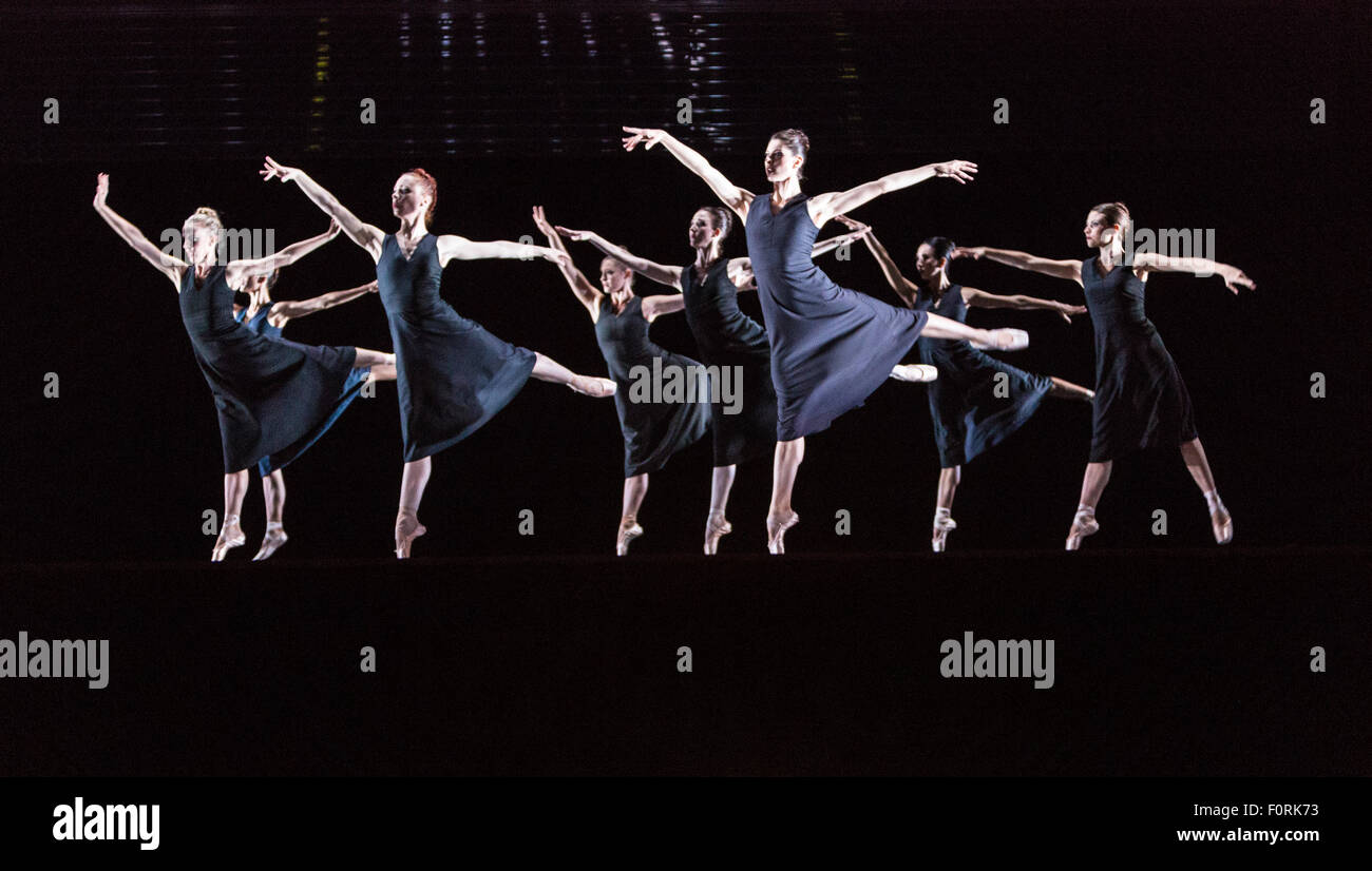 Edinburgh, Scotland, UK. 20th August, 2015. Germany’s Ballett am Rhein ...