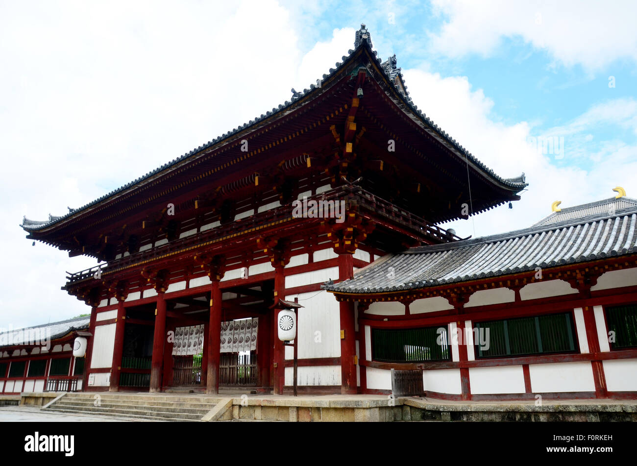 Gate todai ji temple hi-res stock photography and images - Alamy