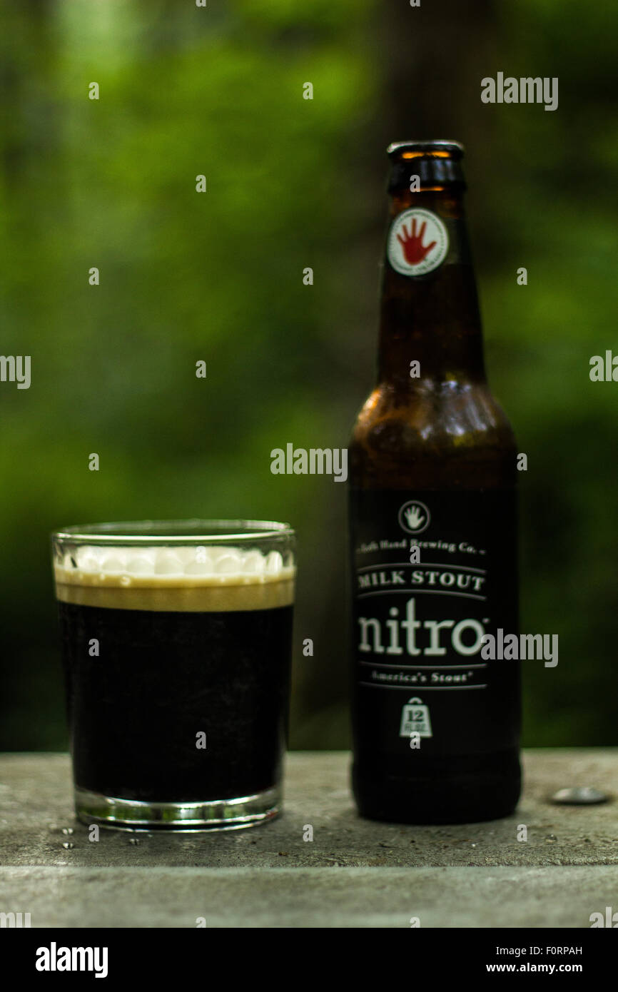 Milk stout hi-res stock photography and images - Alamy