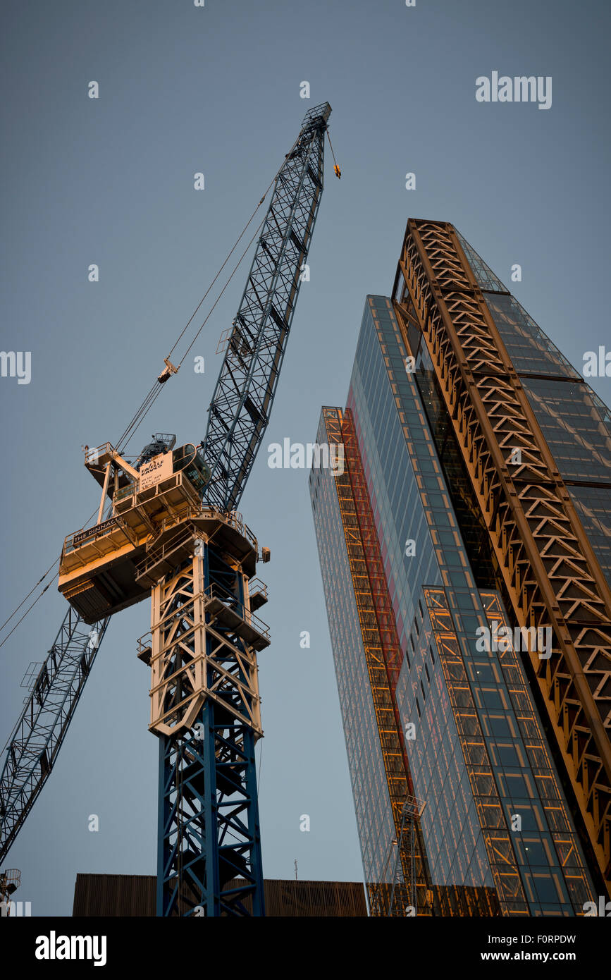 Tower crane next to The Cheesegrater Building, 122 Leadenhall Street in ...