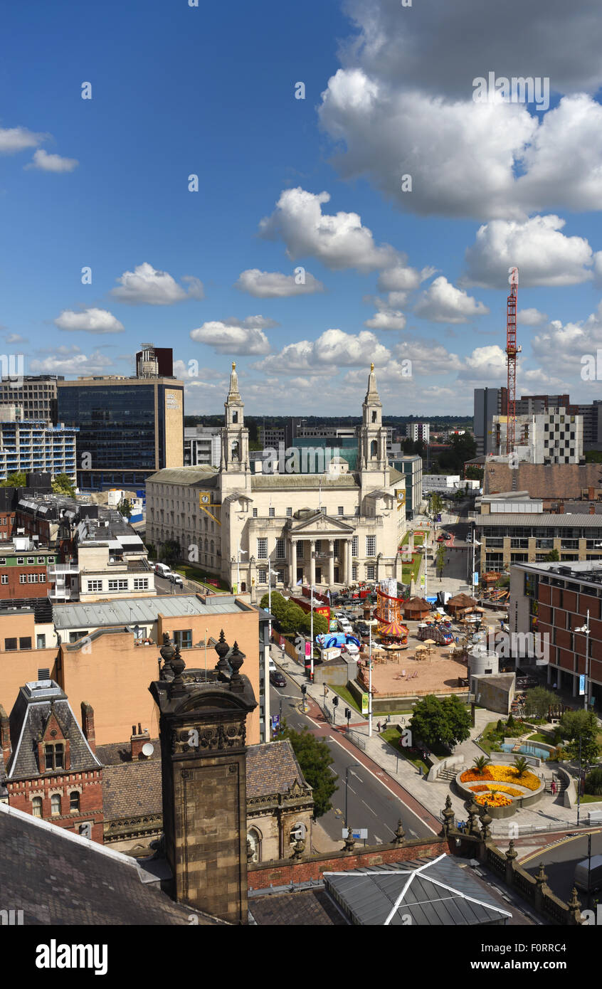 Leeds skyline hi-res stock photography and images - Alamy
