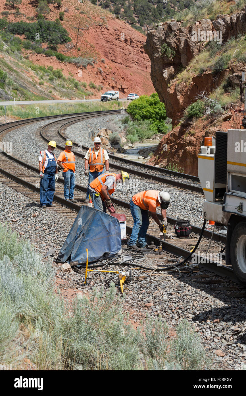 Railroad track maintenance hi-res stock photography and images - Alamy