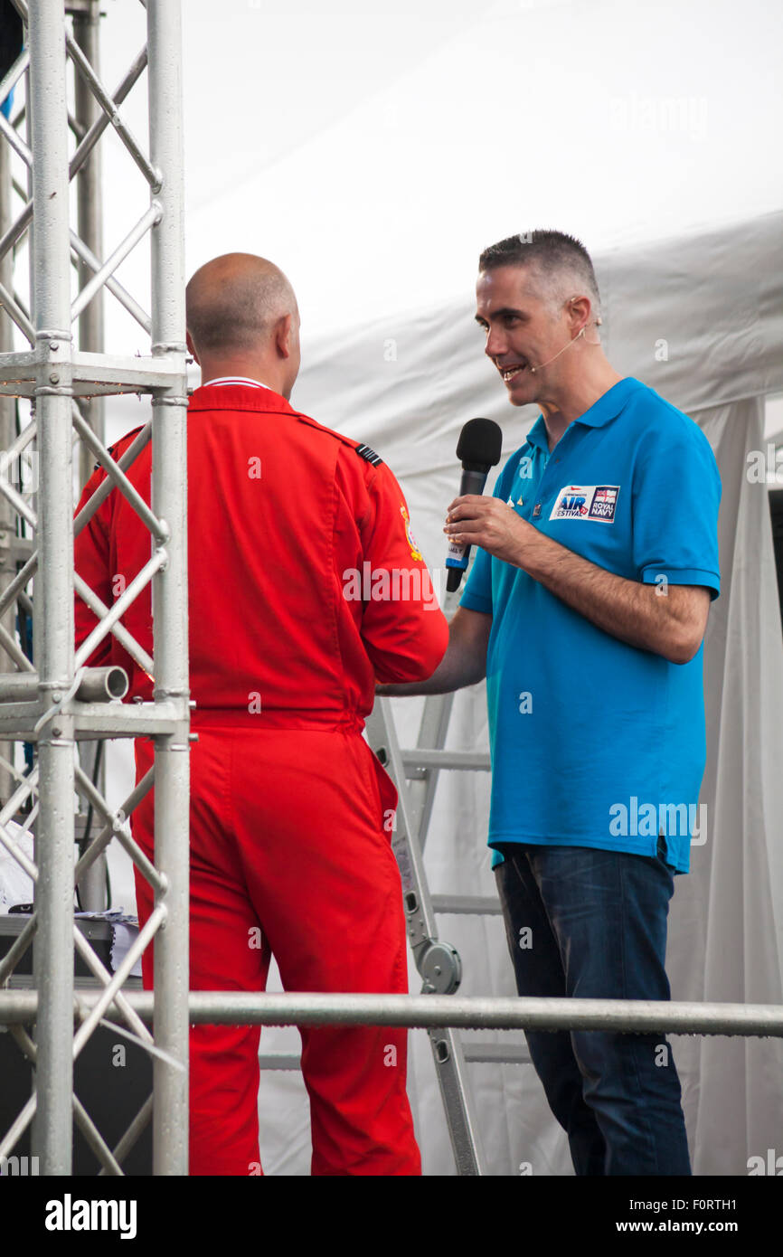 Airshow commentator hi-res stock photography and images - Alamy