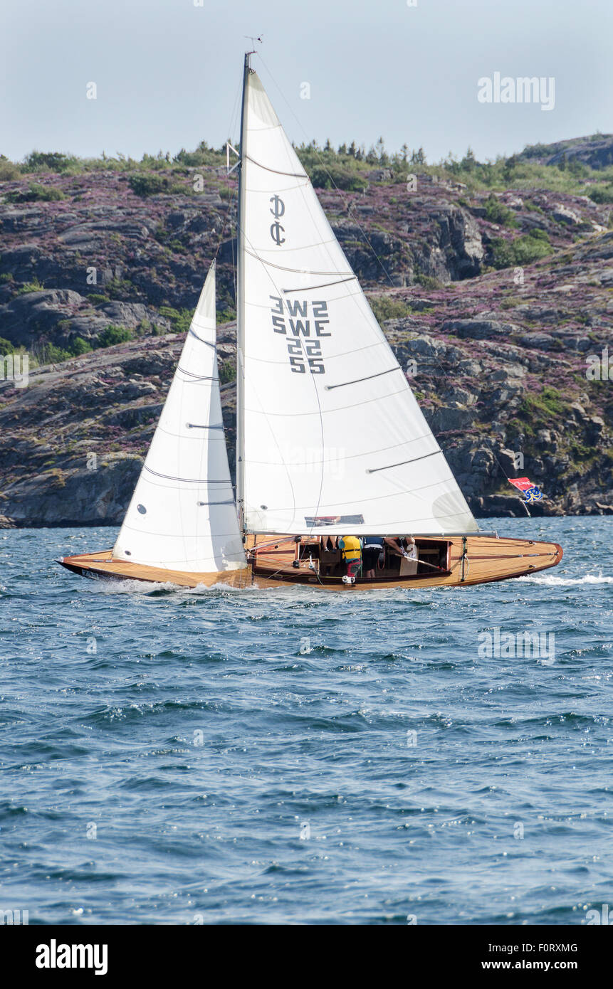 Traditional swedish wooden sailboat hi-res stock photography and images ...