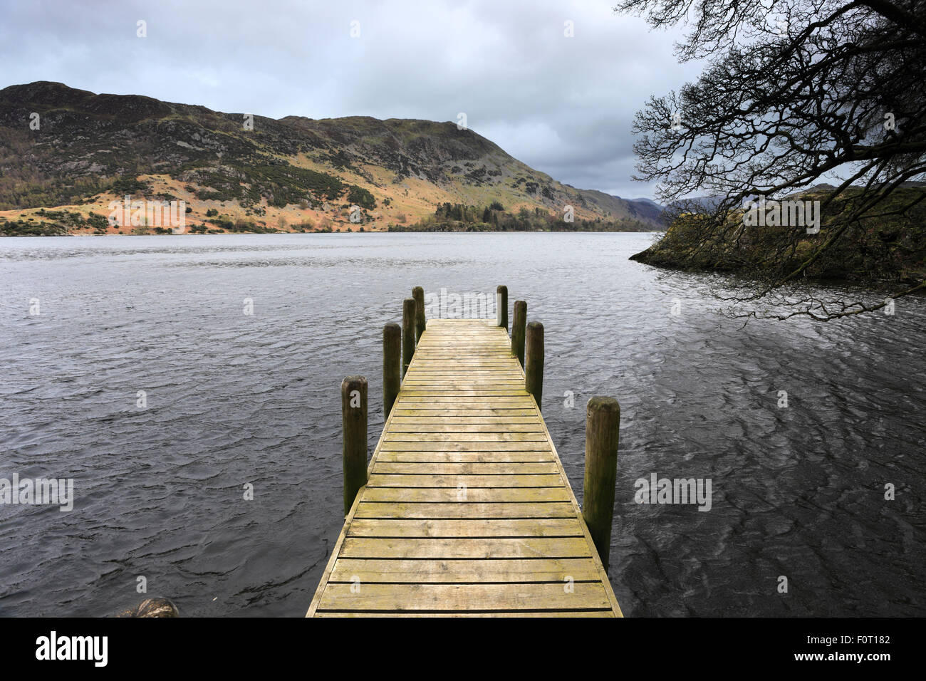 Boathouse and jetty hi-res stock photography and images - Alamy