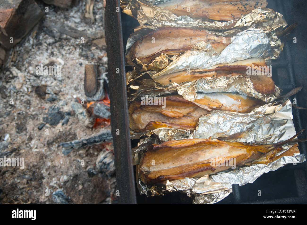 Fire cooked salmon hi-res stock photography and images - Alamy