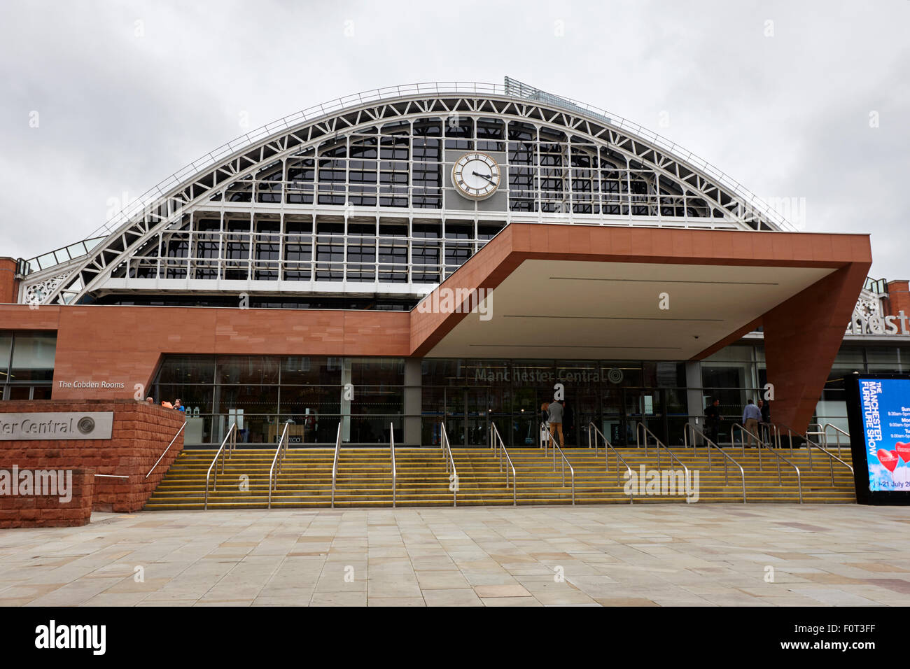 Manchester central convention centre hi-res stock photography and ...