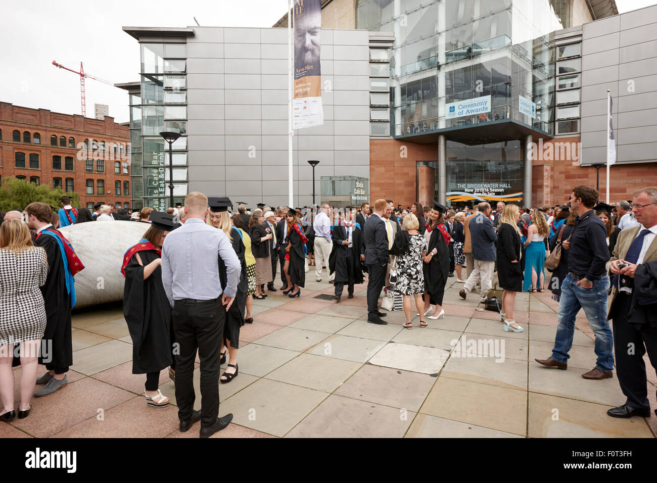 Graduated students uk hi-res stock photography and images - Alamy