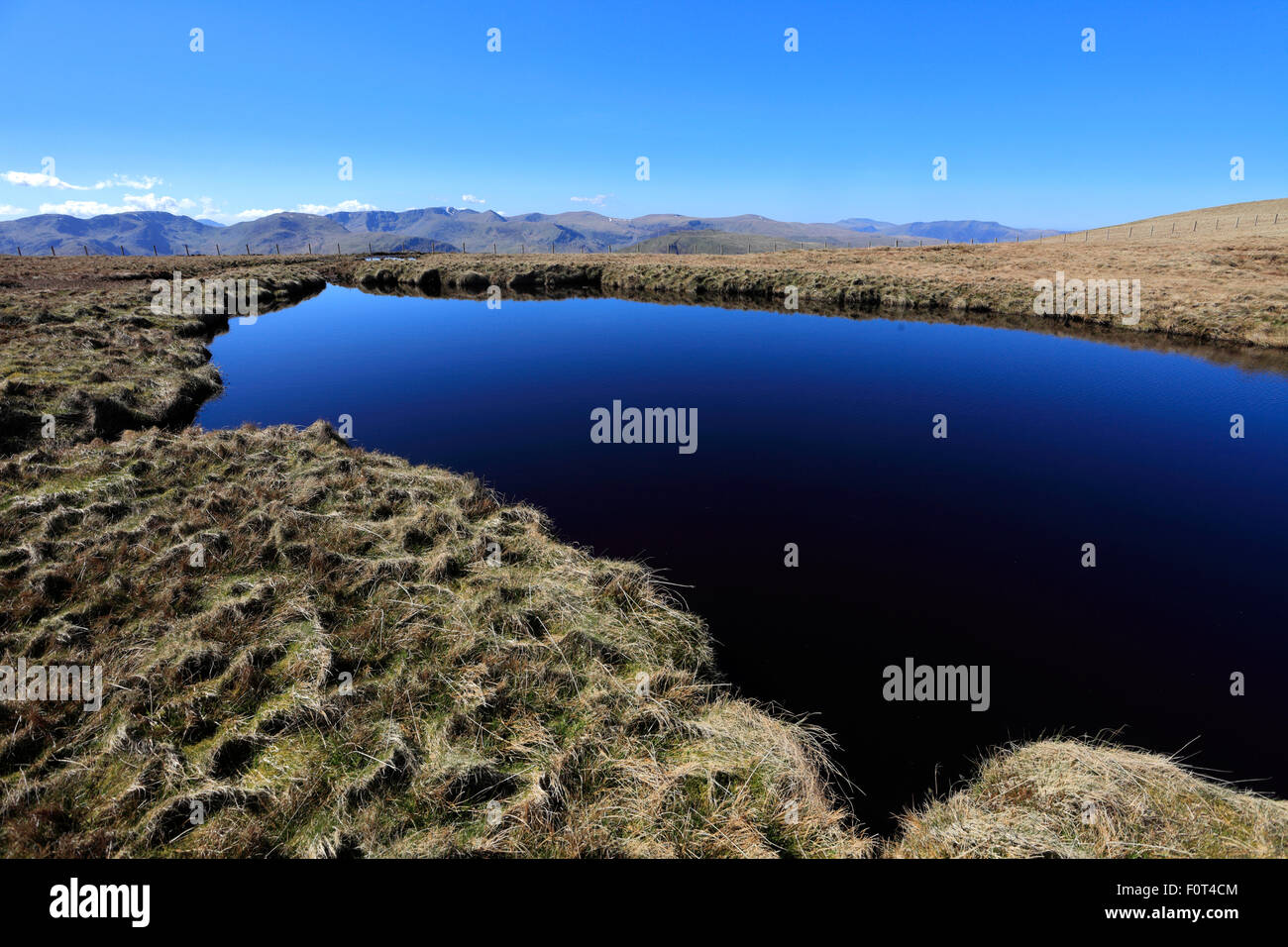 Red crag hi-res stock photography and images - Alamy
