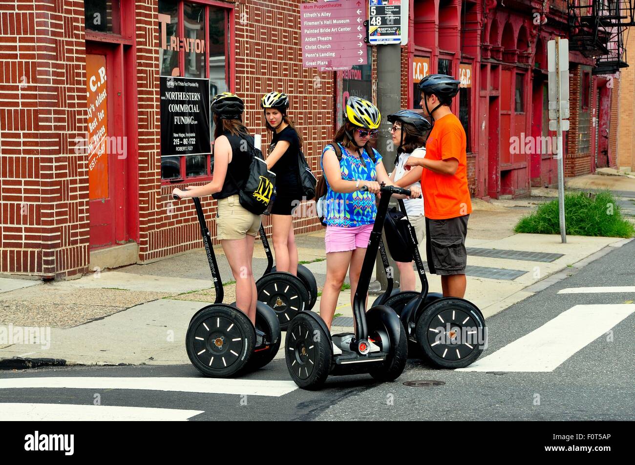 Segues hi-res stock photography and images - Alamy