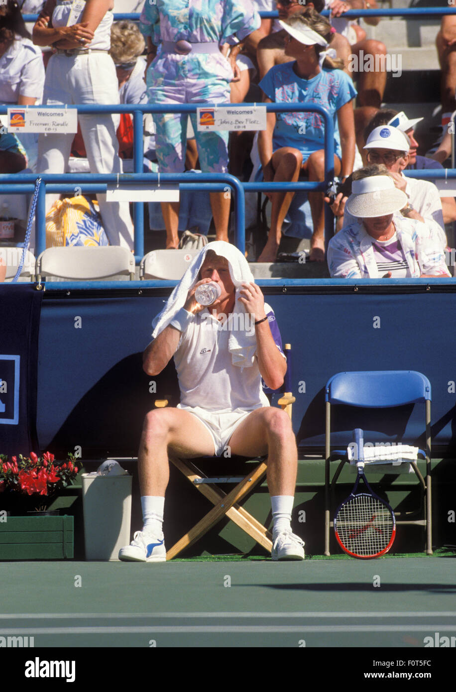 Boris becker playing tennis hi-res stock photography and images - Alamy