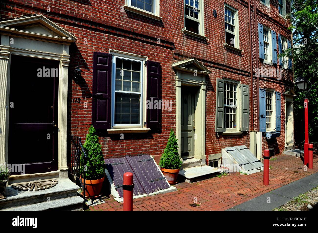 Philadelphia, Pennsylvania: 18th century colonial brick homes dating ...