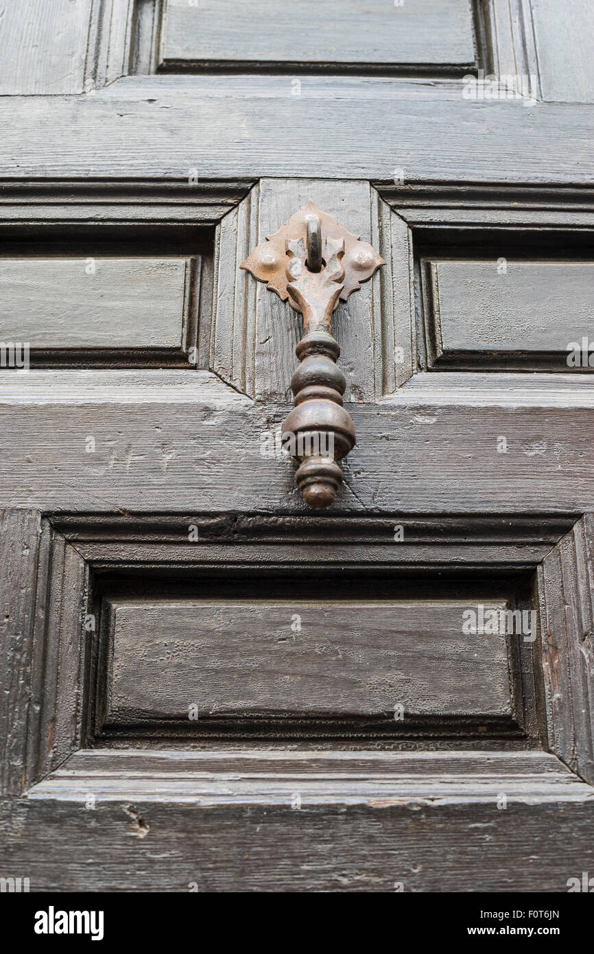 Knob, old wooden door Castilian style in Toledo Spain Stock Photo - Alamy