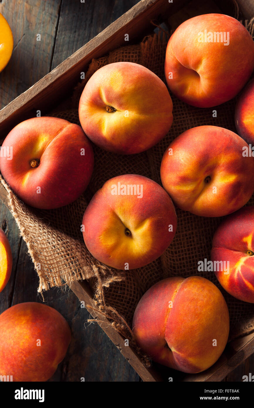 Raw Organic Yellow Peaches Ready to Eat Stock Photo - Alamy