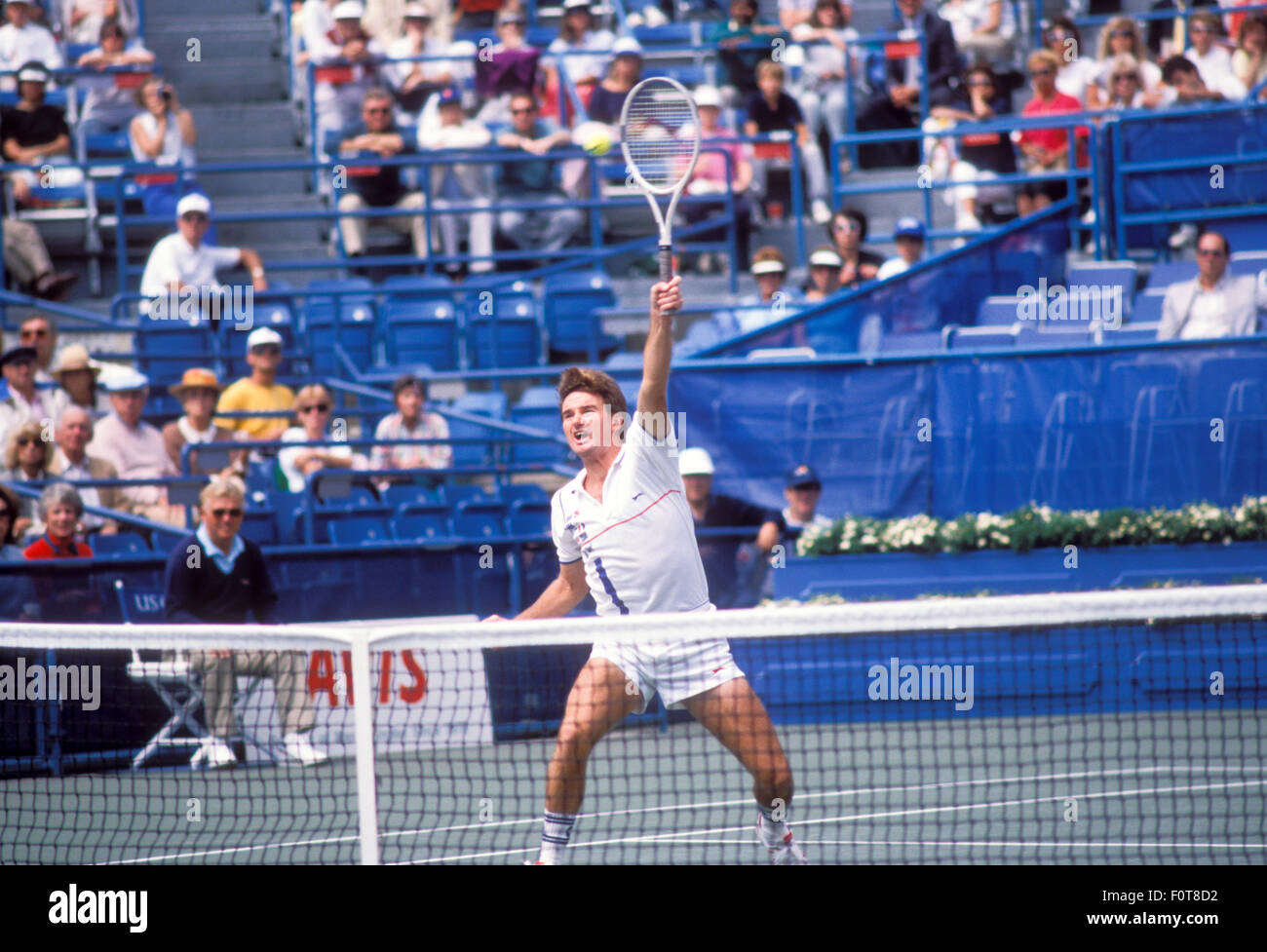 Jimmy connors hi-res stock photography and images - Alamy