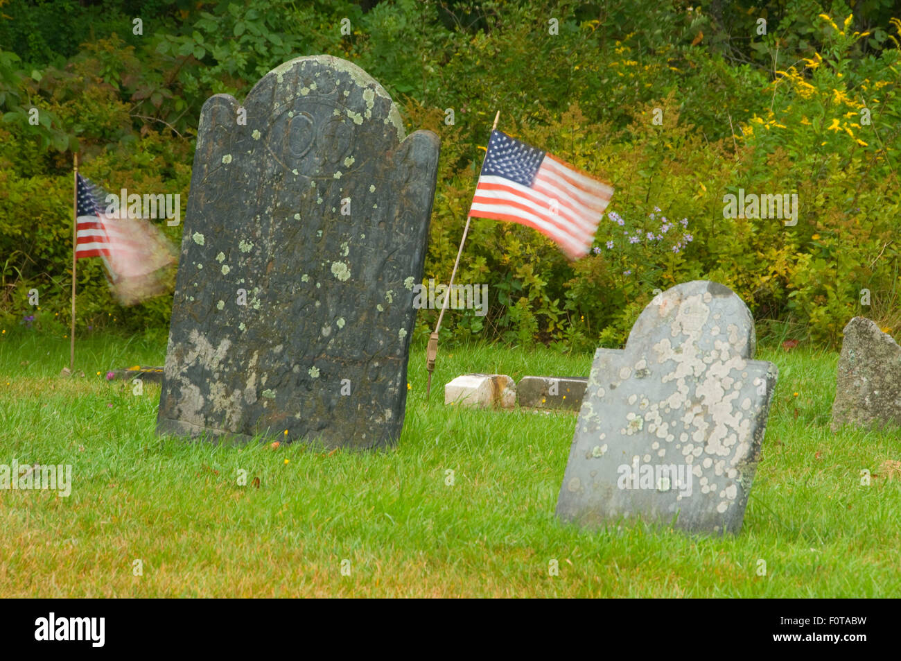 American colonial cemetery hi-res stock photography and images - Alamy