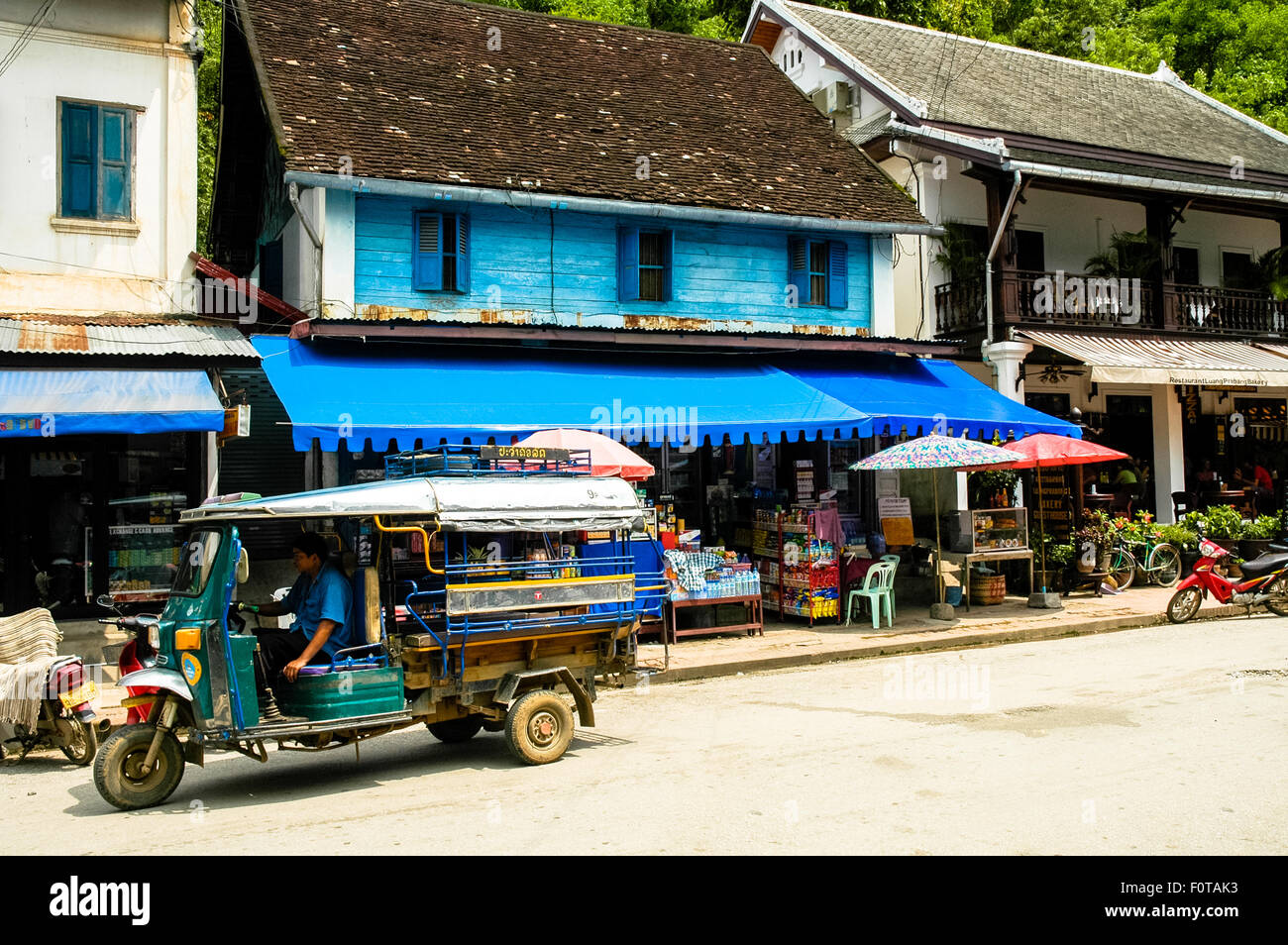 rickshaw at luang prabang lao Stock Photo - Alamy
