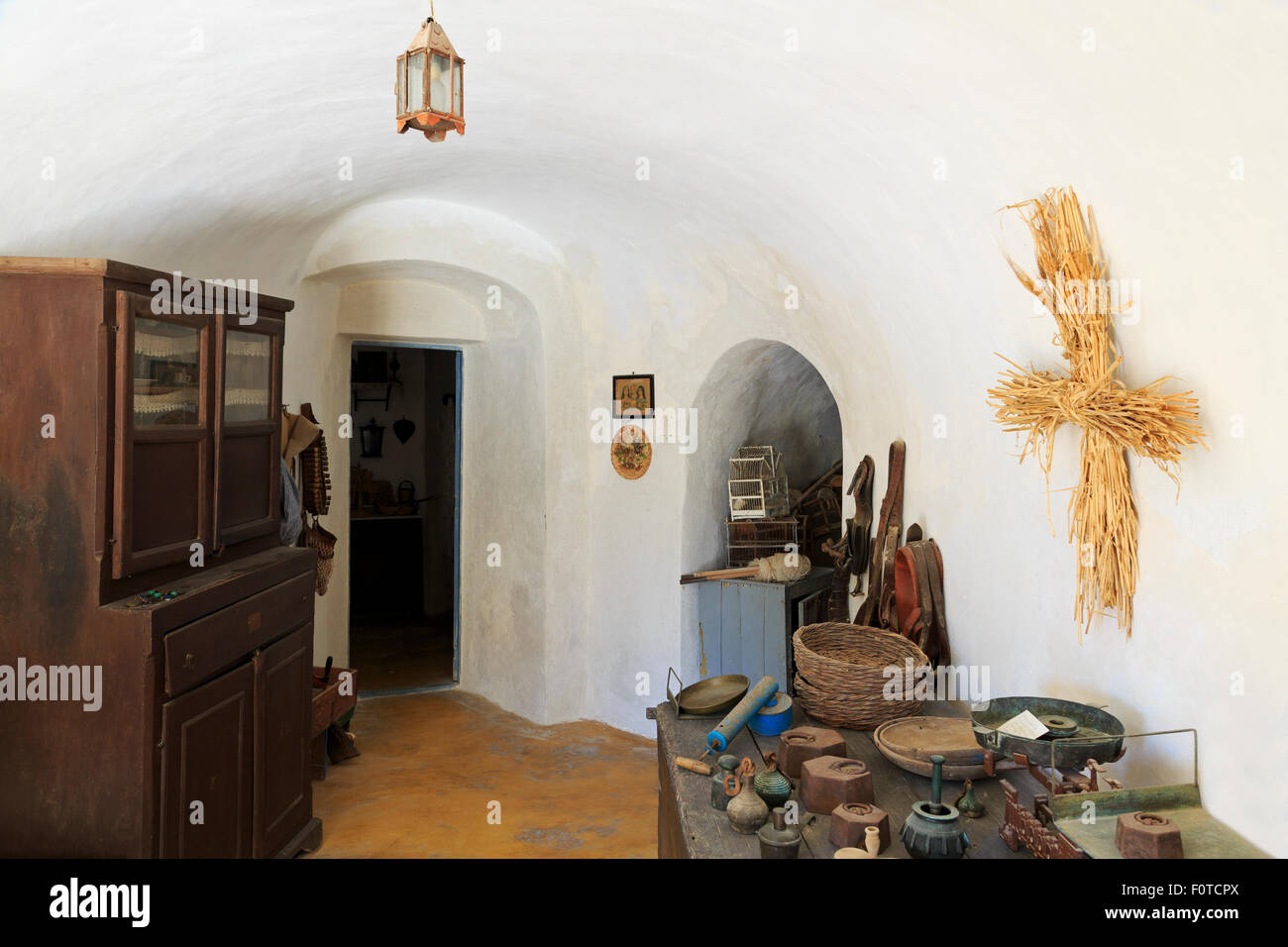 Kitchen island history hi-res stock photography and images - Alamy