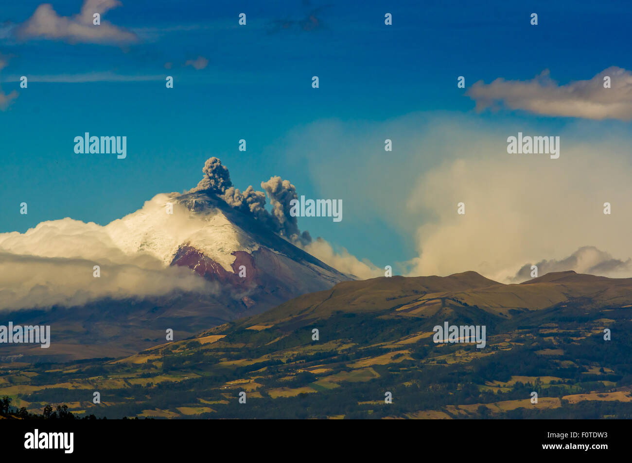 Cotopaxi volcano eruption in Ecuador, South America Stock Photo - Alamy