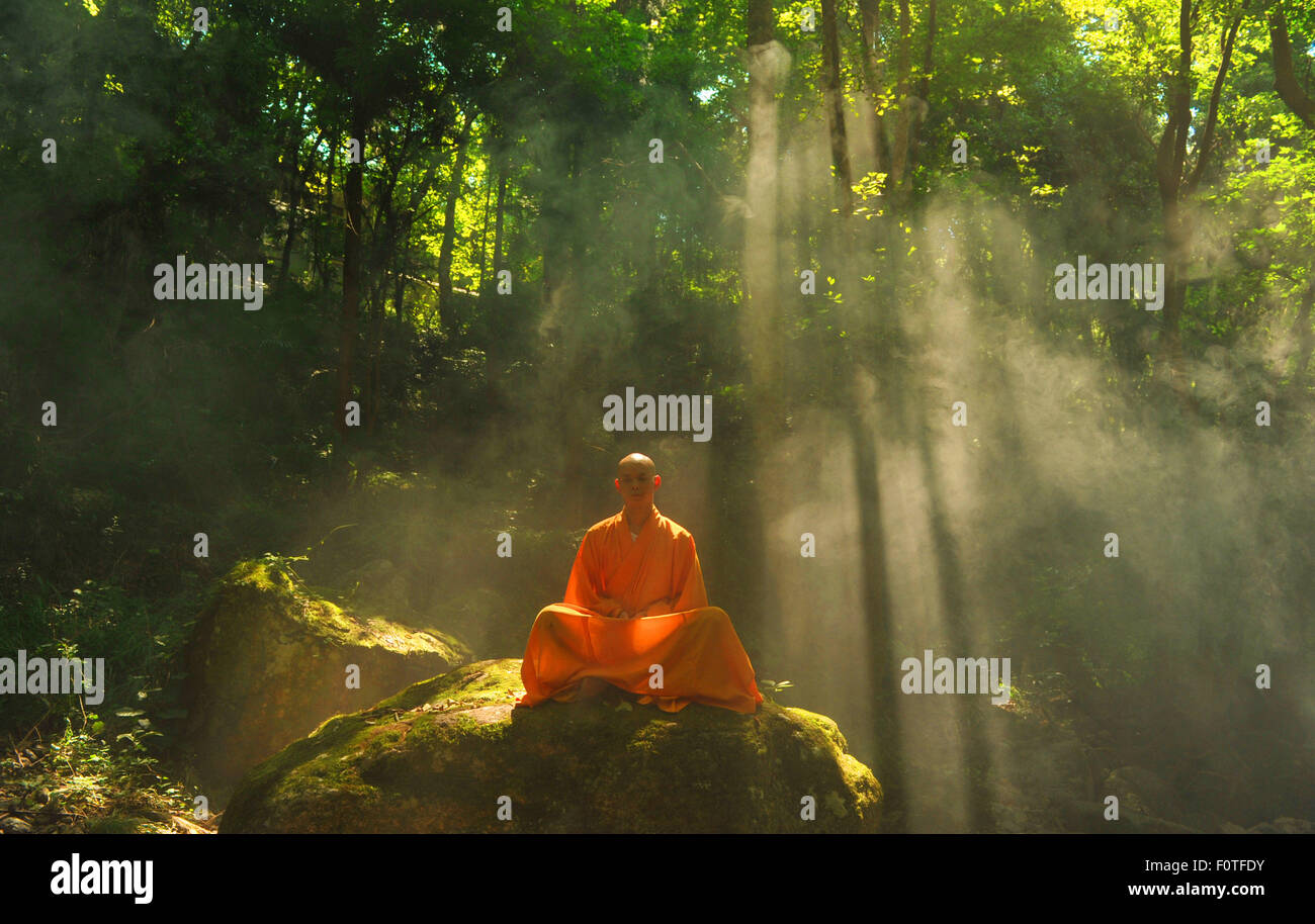 Hangzhou chanyuan temple hi-res stock photography and images - Alamy