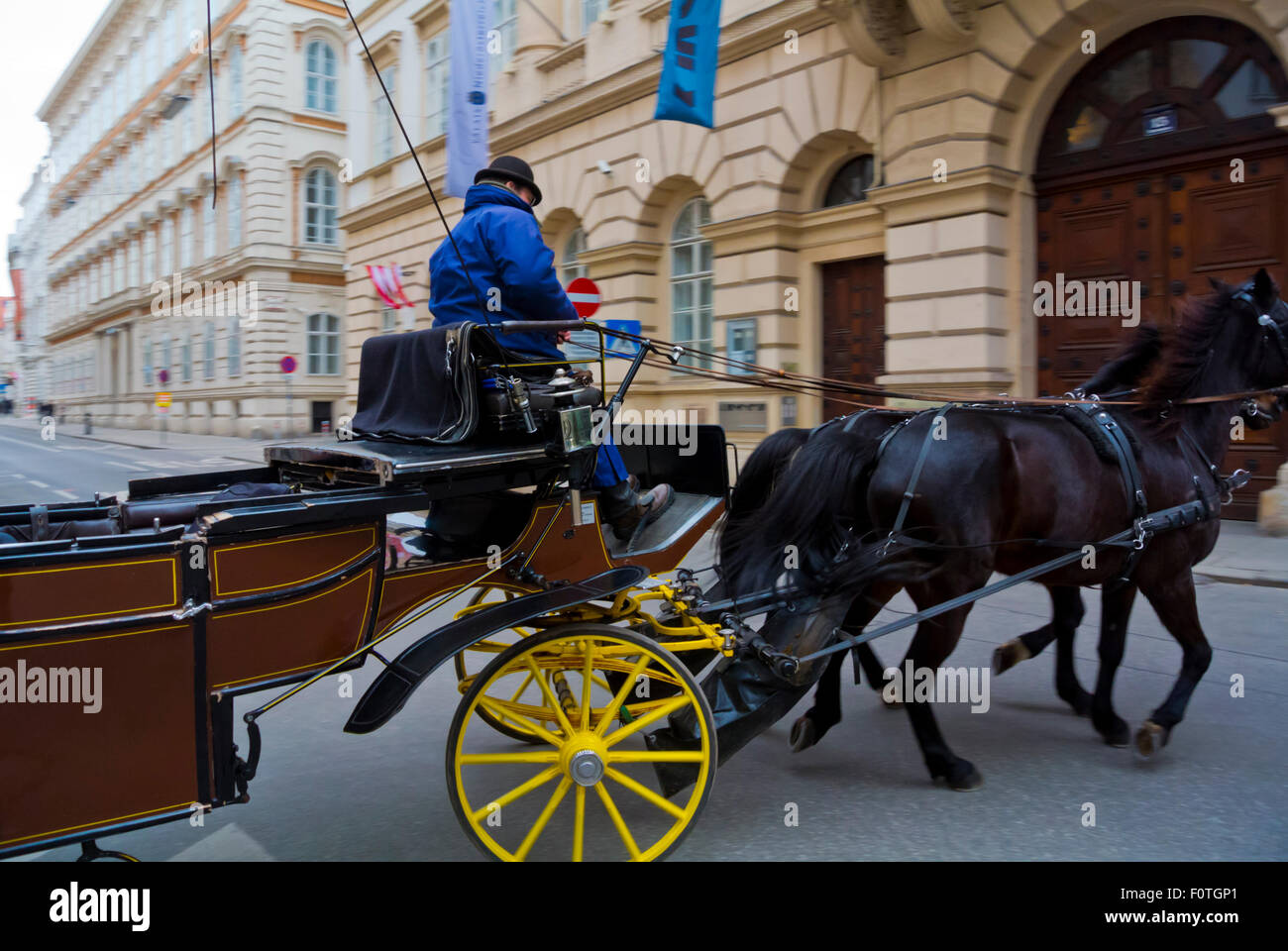 Fiacre Carriage Vienna Austria Stock Photos & Fiacre Carriage Vienna ...