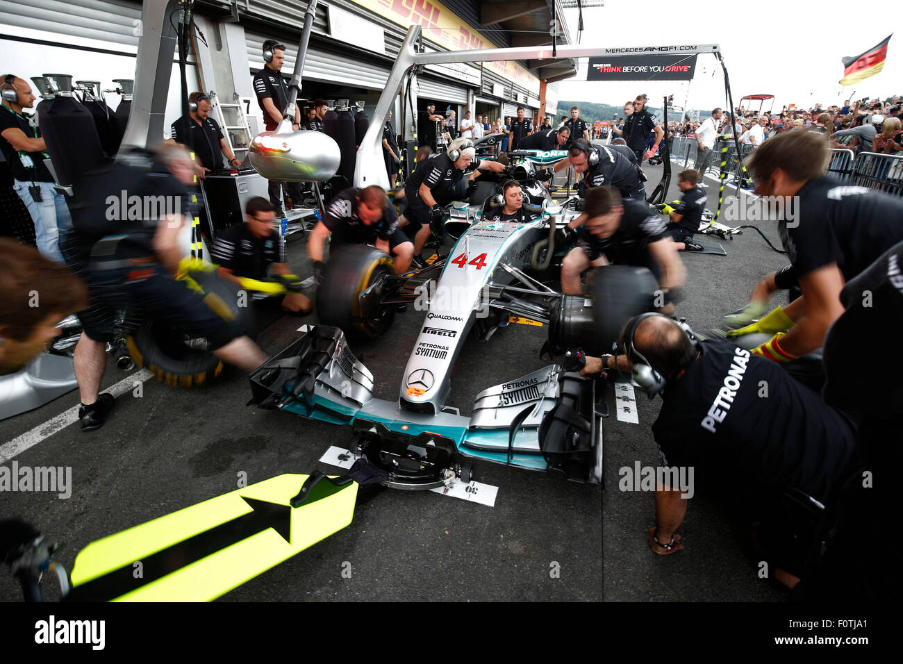 Mercedes formula one pit crew hi-res stock photography and images - Alamy
