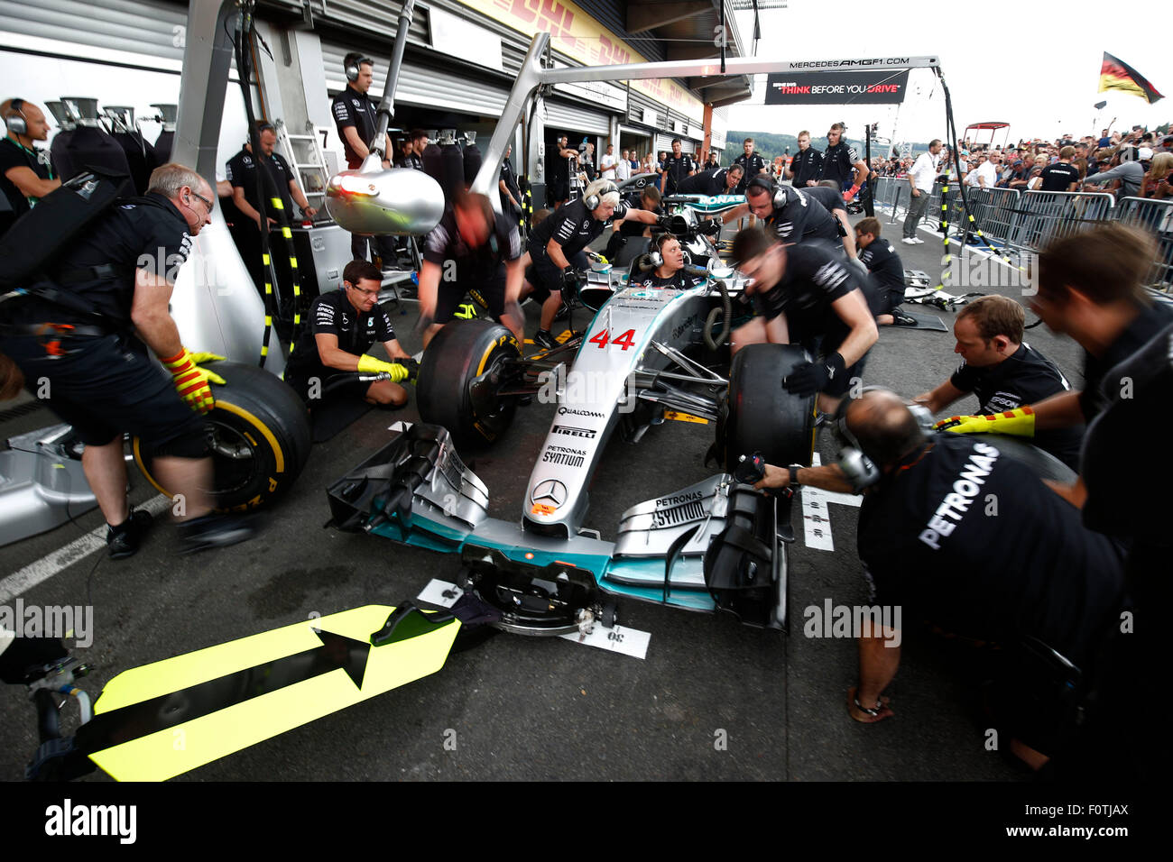 Mercedes formula one pit crew hi-res stock photography and images - Alamy