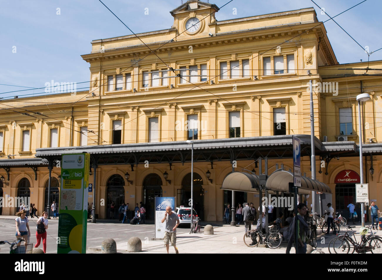 Italian stations hi-res stock photography and images - Alamy