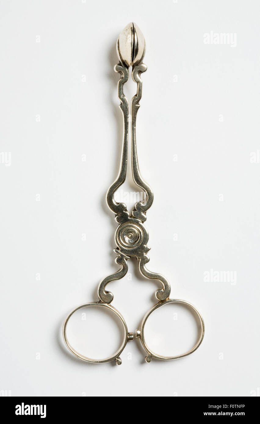 Sugar tongs hi-res stock photography and images - Alamy