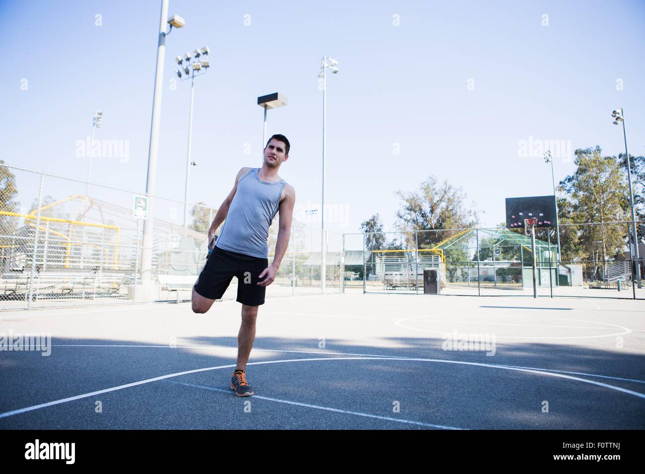 Sports stretches hi-res stock photography and images - Alamy