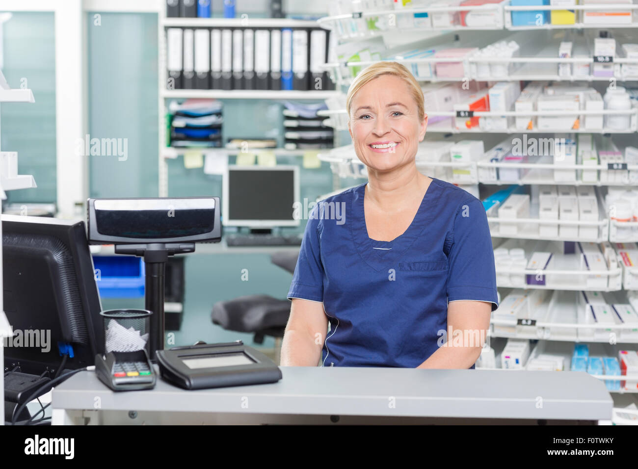 Confident assistant hi-res stock photography and images - Alamy