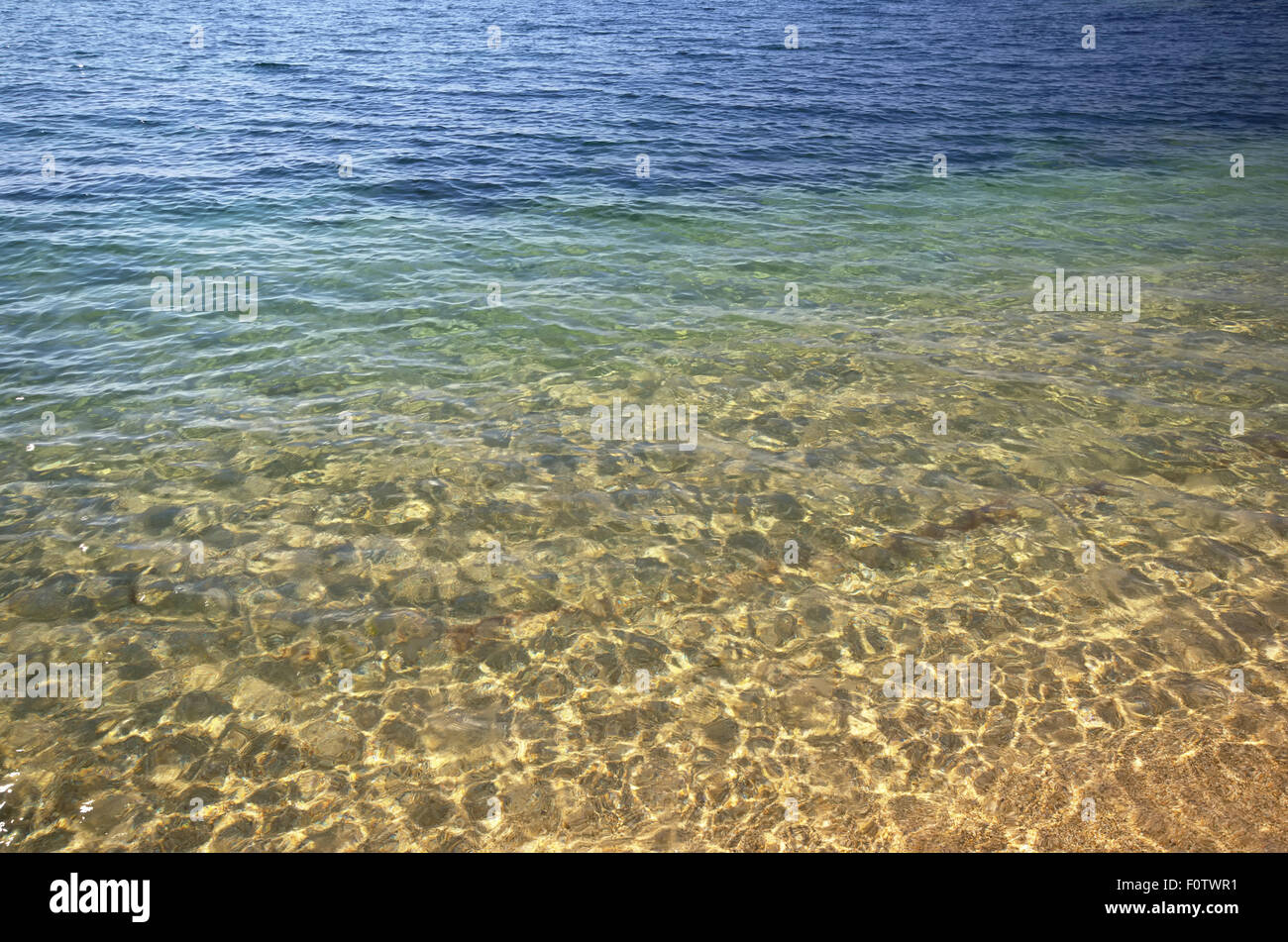Turquoise seashore hi-res stock photography and images - Alamy