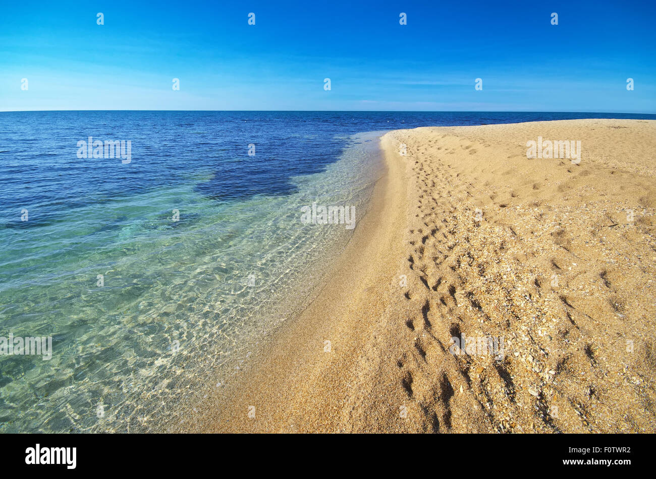 Transparent seashore hi-res stock photography and images - Alamy