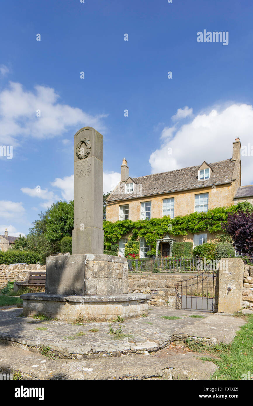 War Memorial in the Cotswold village of Blockley, Gloucestershire ...