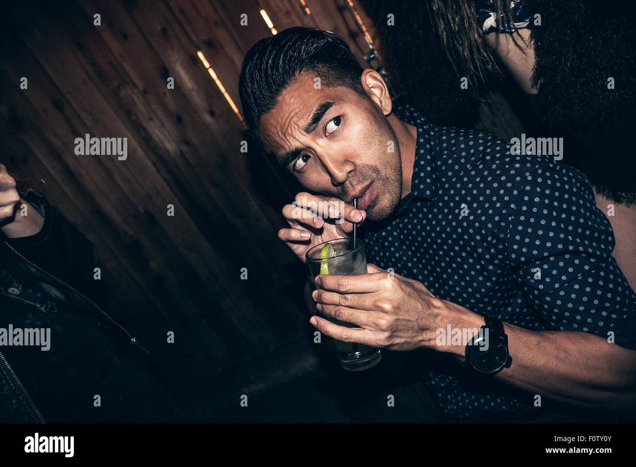 Only men drinking bar hi-res stock photography and images - Alamy