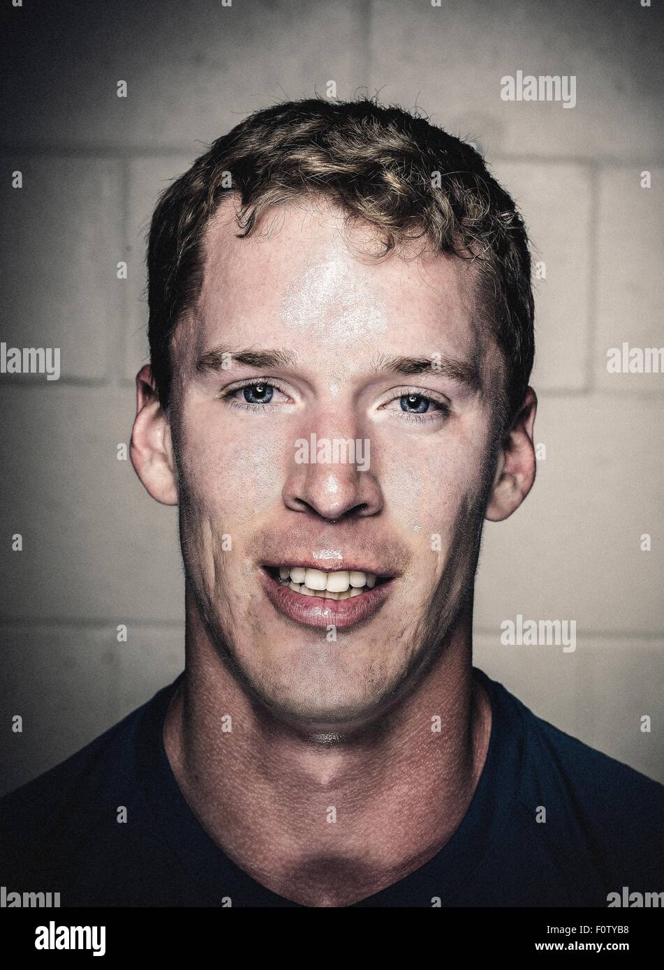 Sweaty men hi-res stock photography and images - Alamy