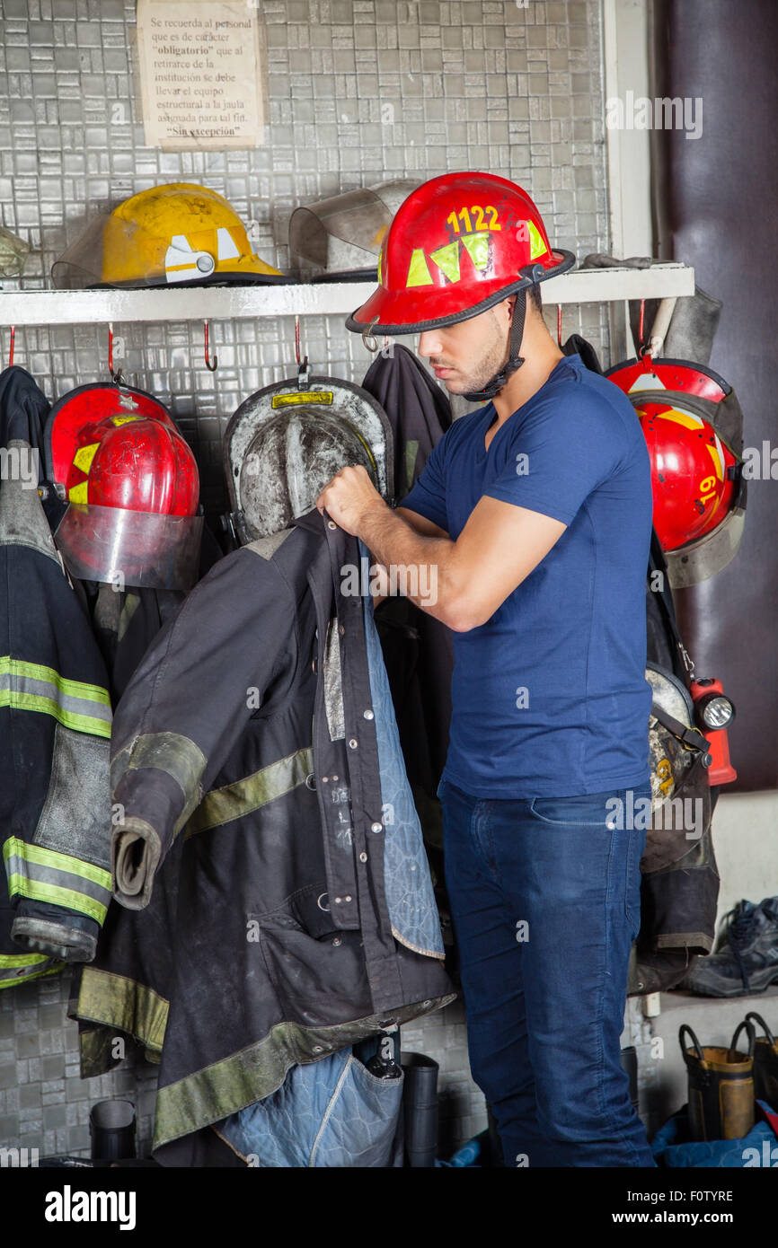 Firefighter uniform hi-res stock photography and images - Alamy