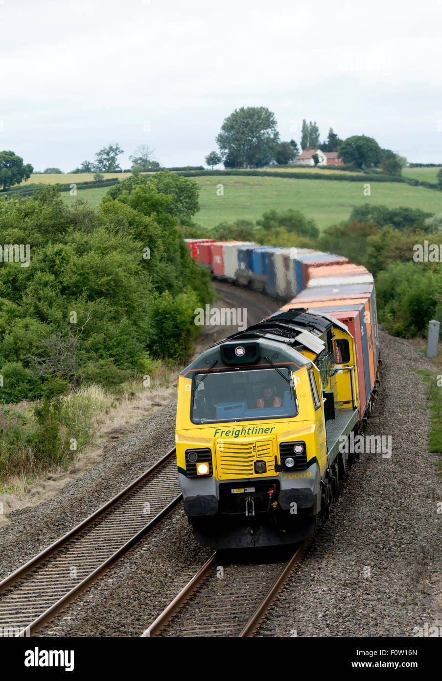 Class 70 diesel locomotive pulling a freightliner train at Knightcote ...