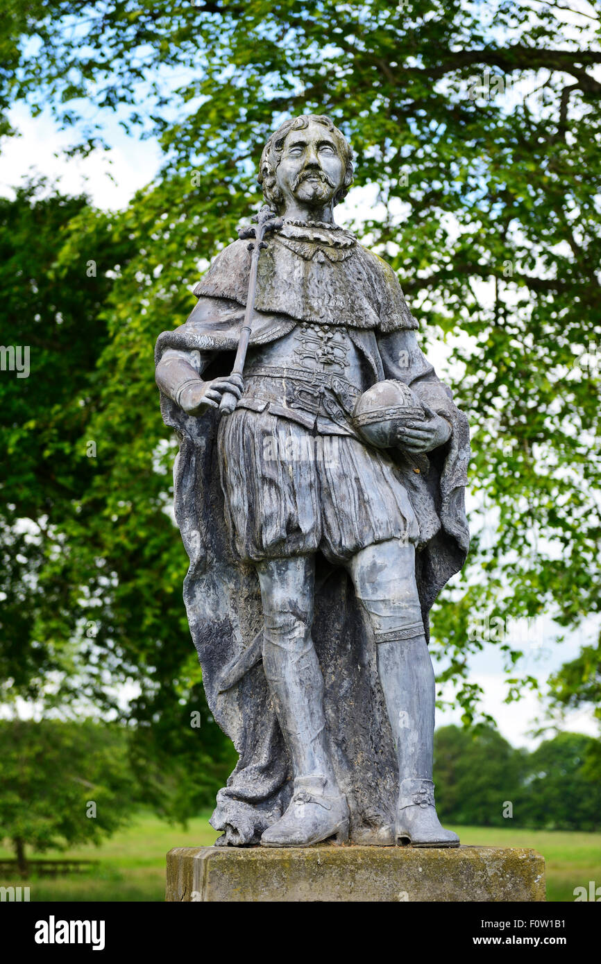 Statue in grounds of Glamis Castle, County of Angus, Scotland Stock ...